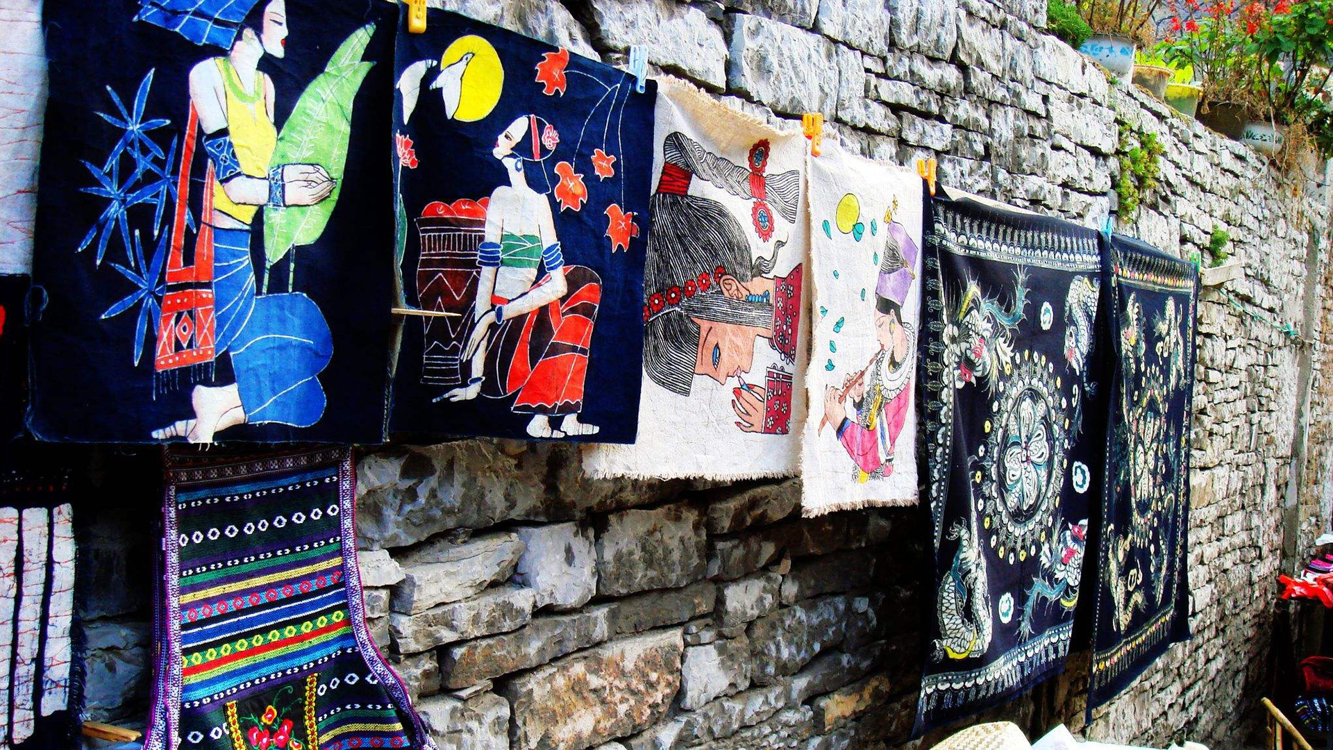 Tianlong Village - Anshun Attractions - China Top Trip