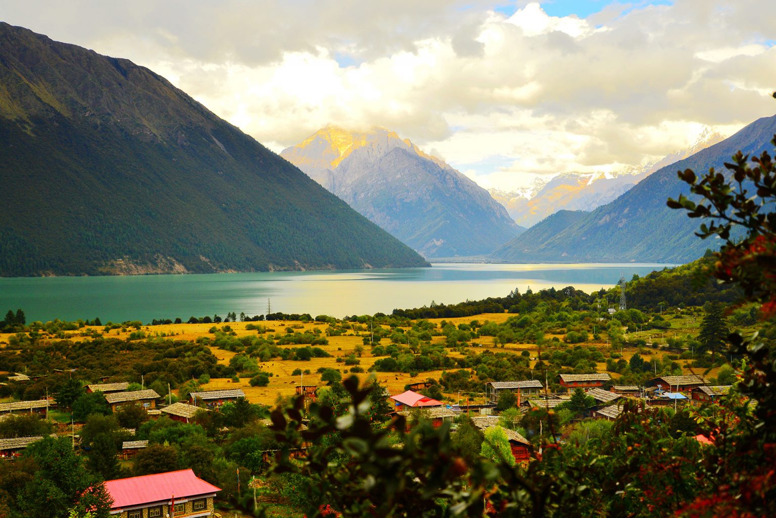 Basum Lake - Nyingchi Attractions - China Top Trip