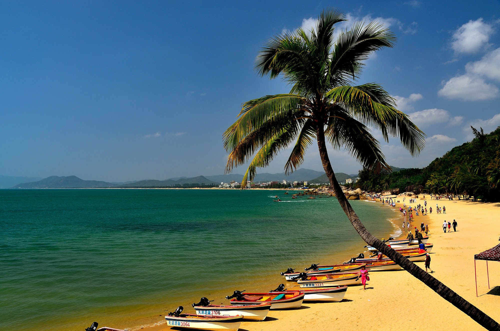 12 Days China Leisure Trip including Sanya Seaside Resort